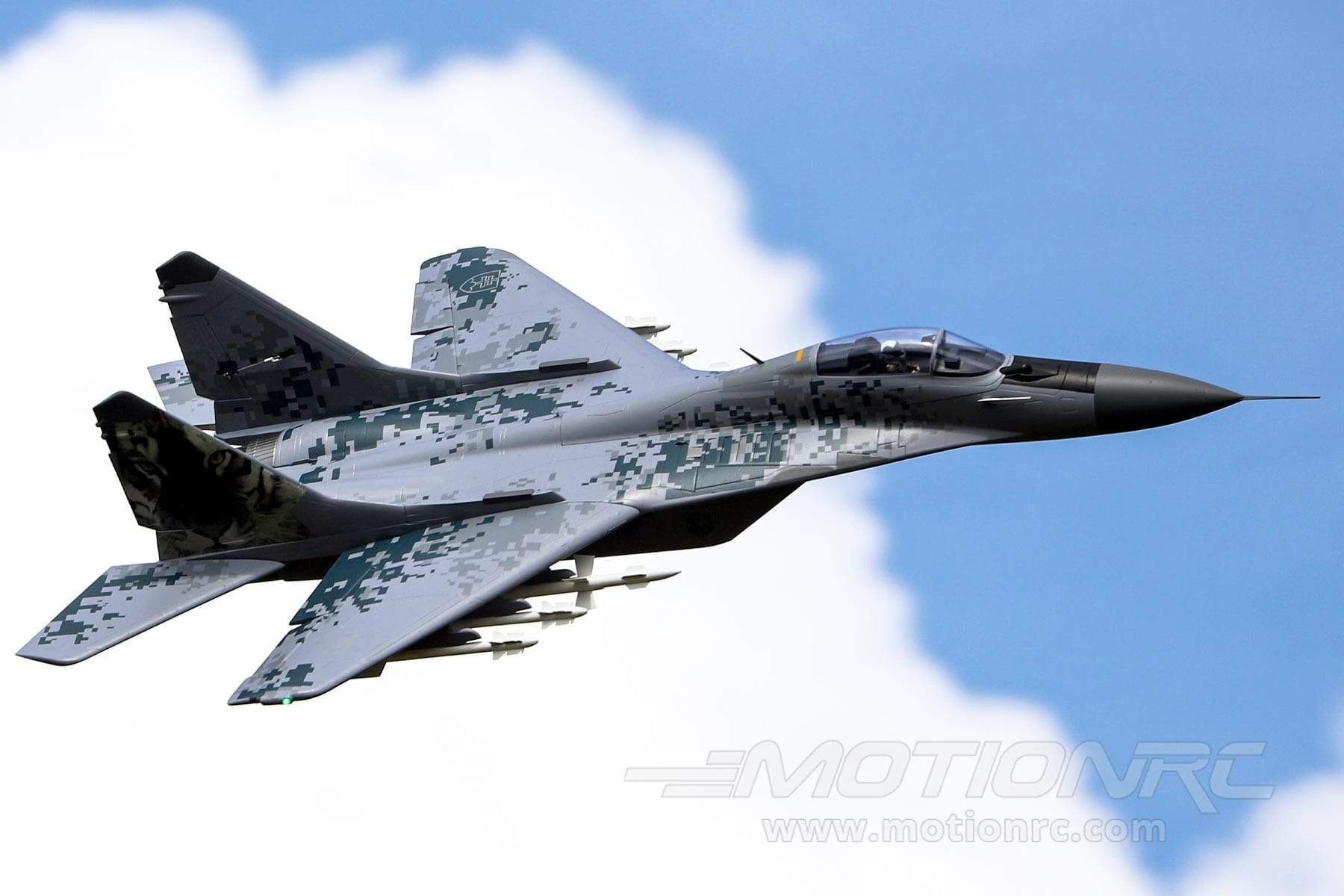 Модель самолета FreeWing MiG-29 Fulcrum KIT Plus (80мм*2)